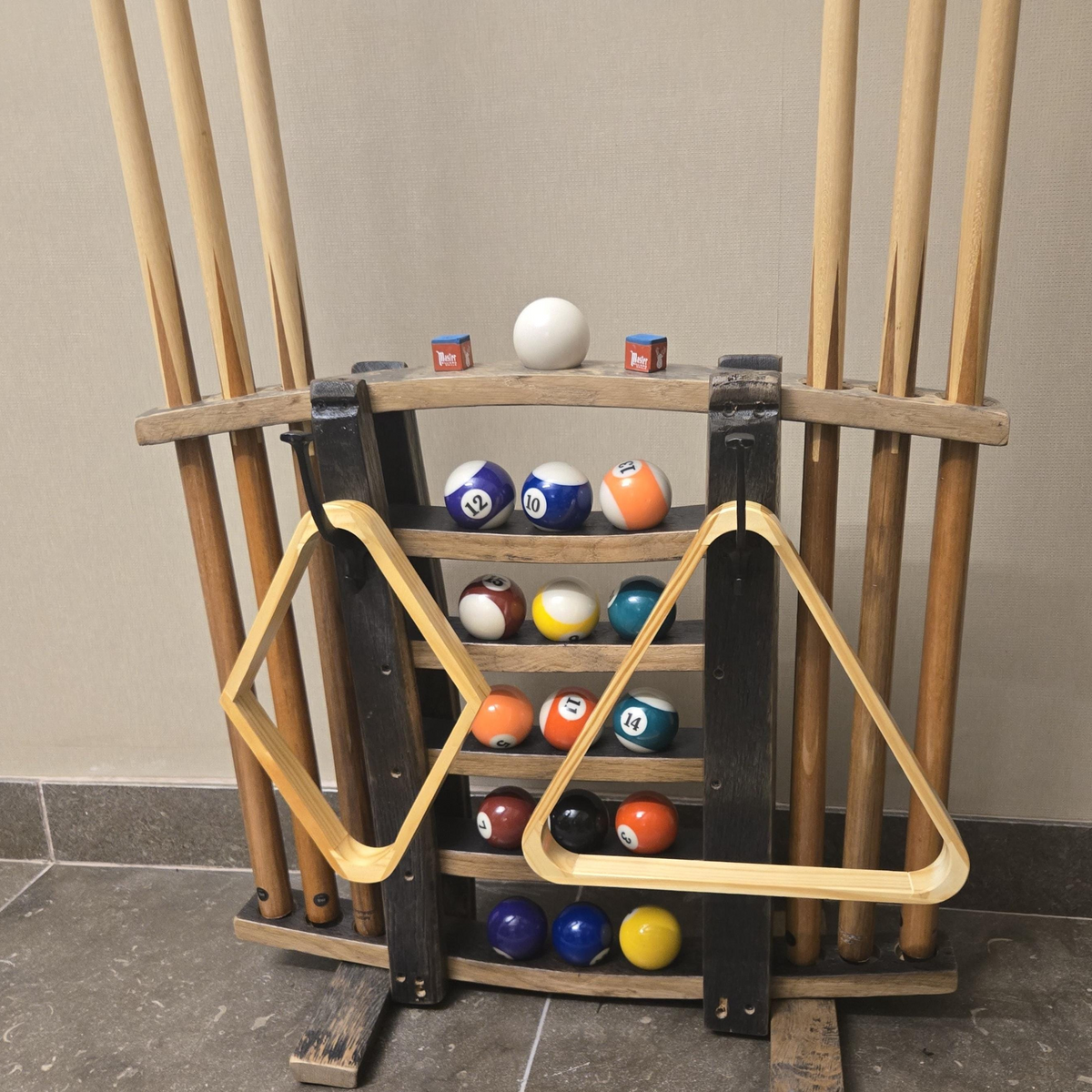 Cue Rack - Billiards - Amish Handmade - Pool Cue Table - Whiskey Barre ...