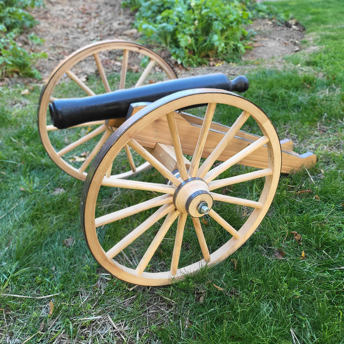 Yard Cannon - Decorative - Amish Handmade - Scale Cannon - Country Dec ...